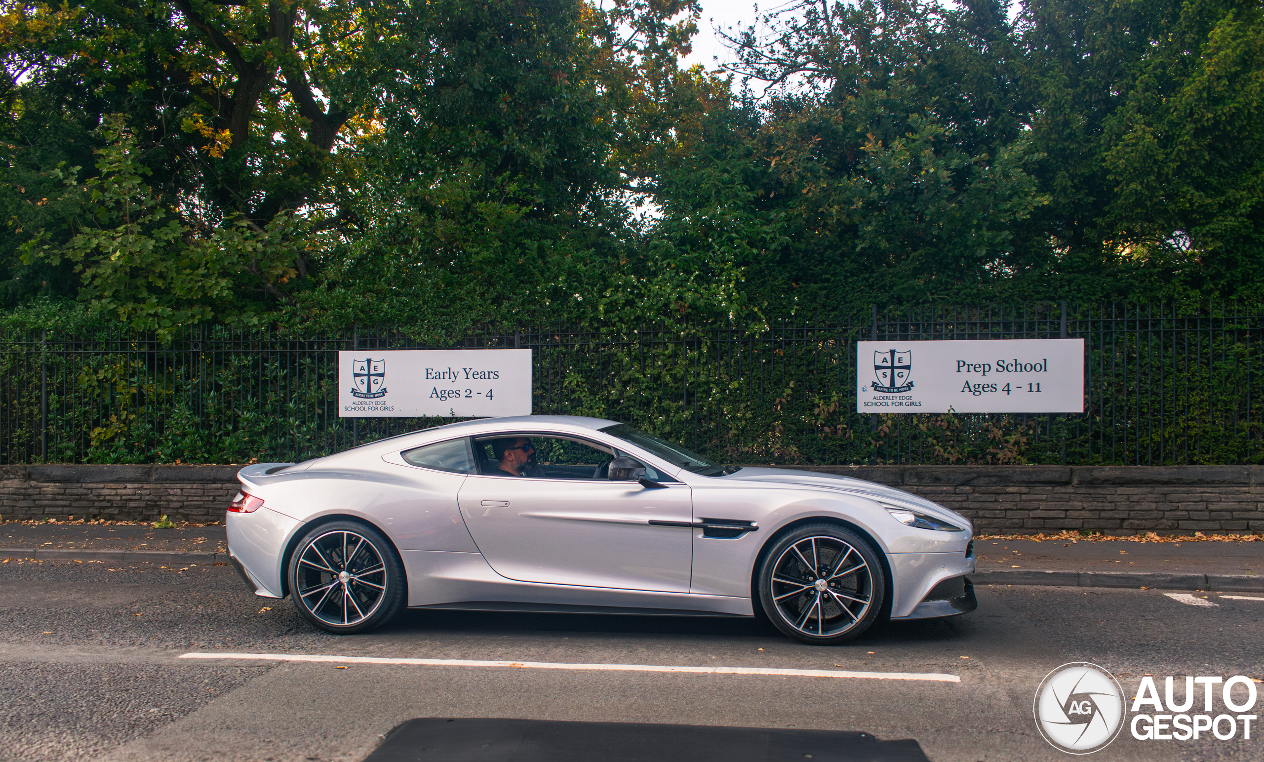 Aston Martin Vanquish 2013 - 23 June 2026 - Autogespot