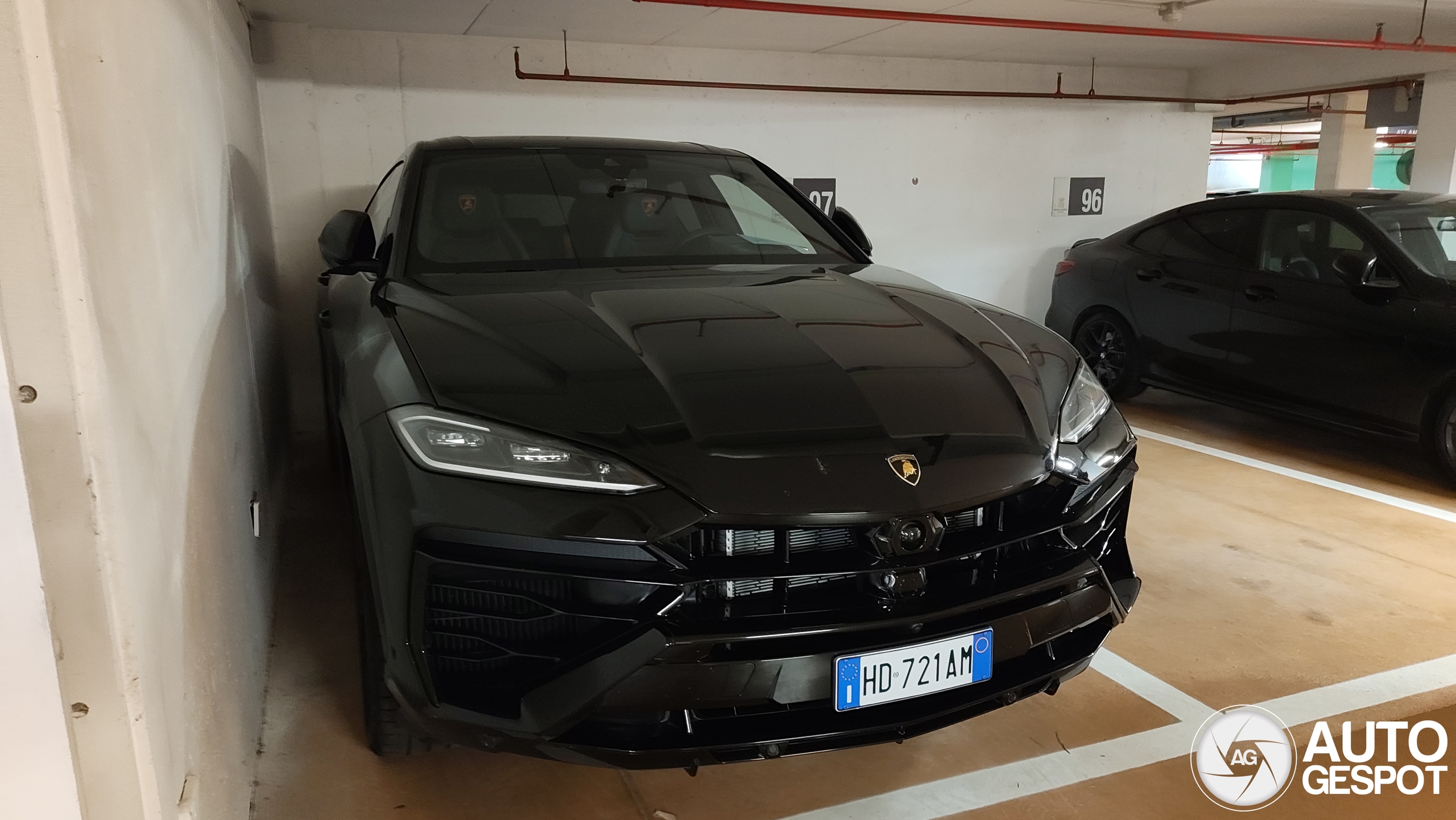 Lamborghini Urus SE - 23 June 2026 - Autogespot